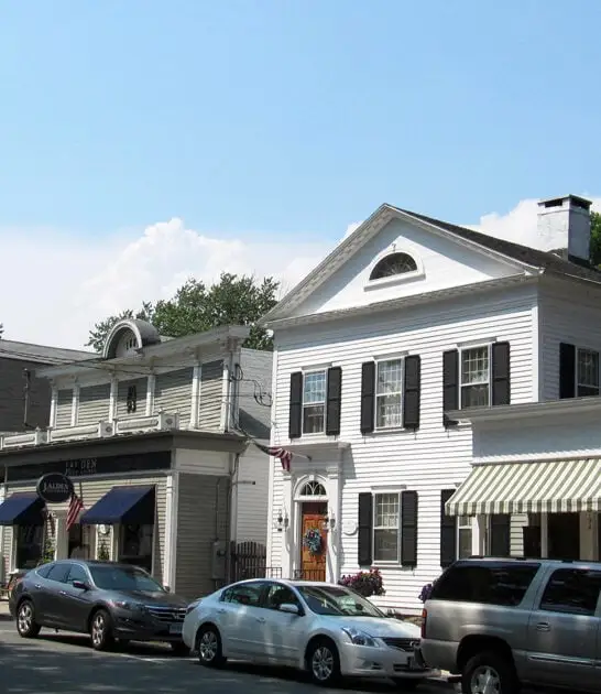 connecticut charming small town ftr