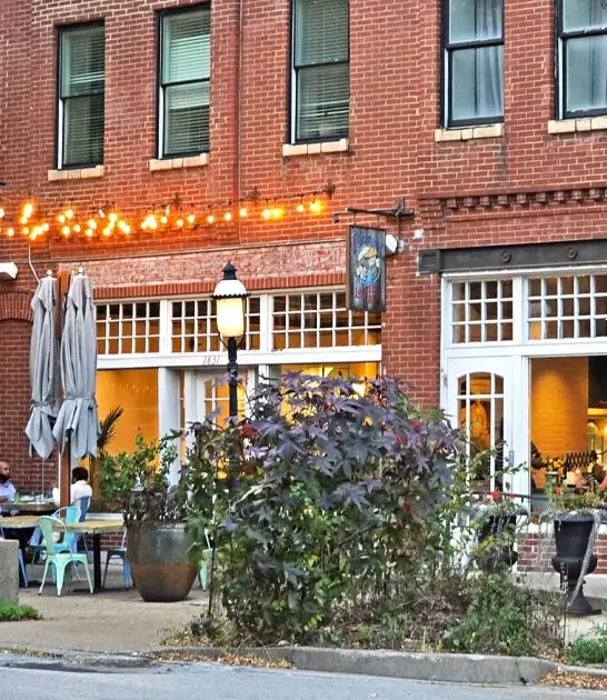 nostalgic lobster restaurant missouri ftr