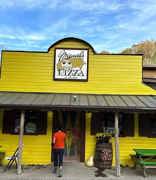 pizza unassuming restaurants kentucky ftr