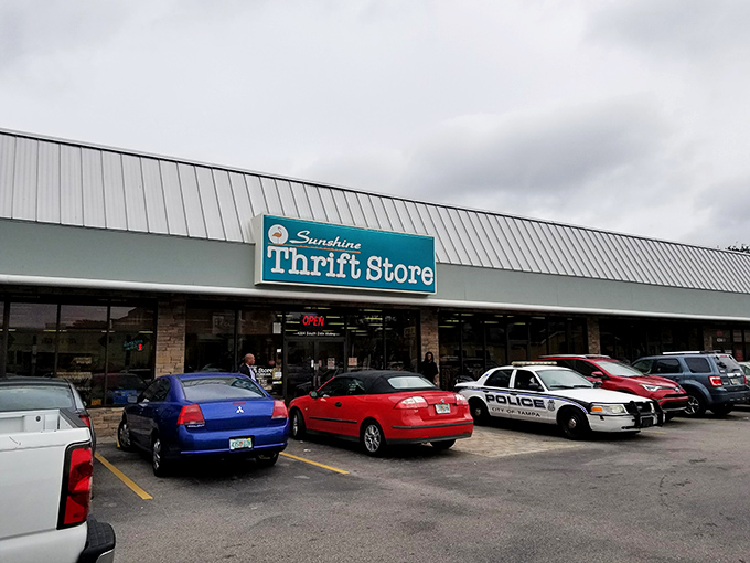 The unassuming storefront might not scream "treasure trove," but like any good mystery novel, it's what's inside that counts. Florida's bargain hunters know better than to judge this book by its cover.