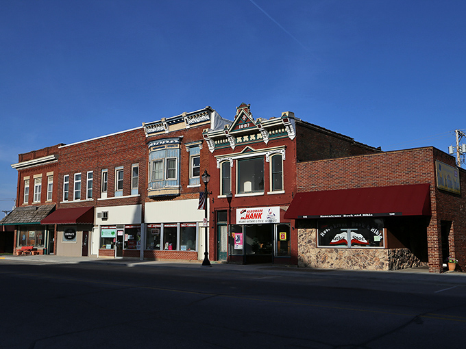 Eldora's historic downtown looks like a movie set where Jimmy Stewart might stroll by any minute. These brick buildings have stories to tell—and pie recipes to share.