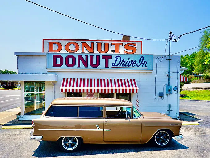 The unassuming white brick façade of Donut Drive-In has been beckoning sweet-toothed St. Louisans since the 1950s. Route 66 never smelled so good.