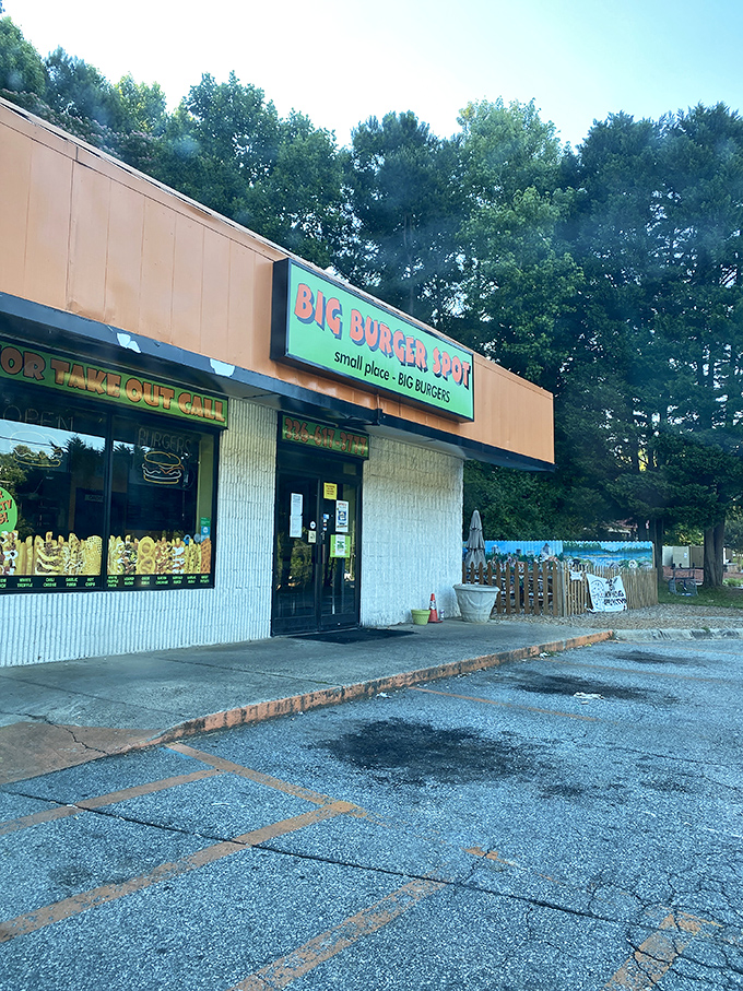 The bright orange exterior isn't subtle, but neither are the burgers inside. Like a beacon for the burger-obsessed, Big Burger Spot keeps its promise right on the sign.