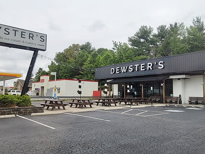 The welcoming storefront of Dewster's beckons like an ice cream oasis, complete with picnic tables for enjoying your frozen treasures in the Kentucky sunshine.