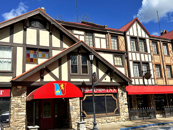 The Tudor-style façade of Downing Street Pour House stands out in Hollister like a British diplomat at a barbecue—distinctive, charming, and impossible to ignore.