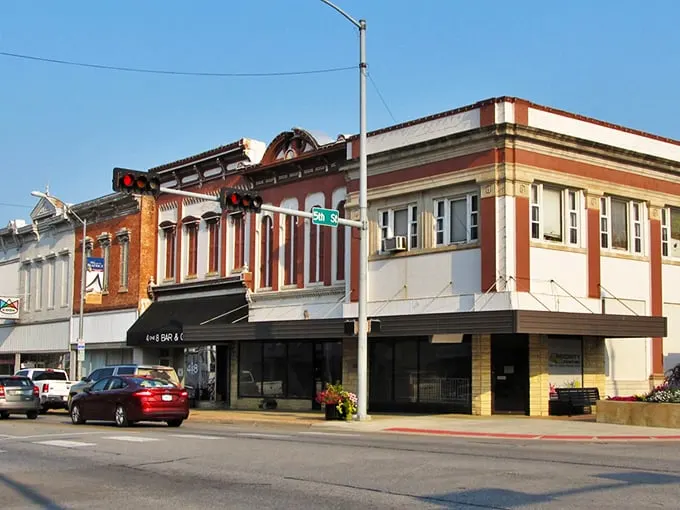 Downtown Beatrice's farmers market brings locals together under colorful tents, where fresh produce costs less than a streaming subscription. Community commerce at its finest!