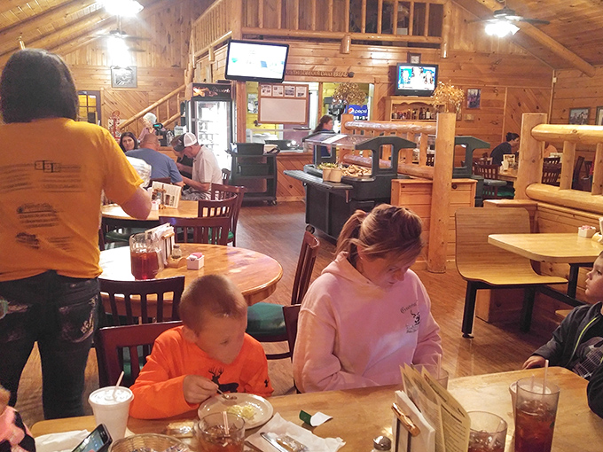Family meals here aren't interrupted by phones—they're interrupted by involuntary "mmms" and "oh wows." Notice the focused concentration of genuine enjoyment.