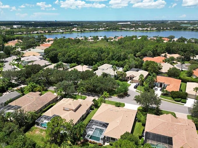 The waterways of Edgewater offer the boating lifestyle that many come to Florida seeking – without the premium pricing of more famous coastal towns.