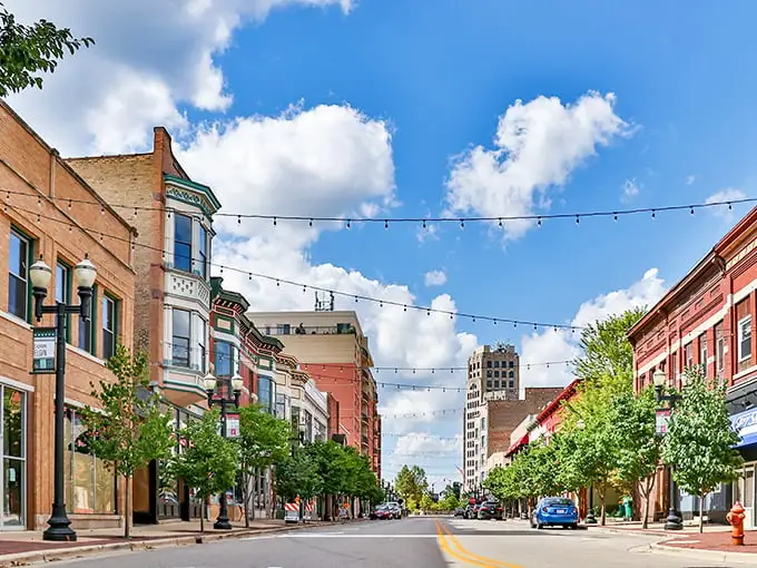 Elgin's historic architecture isn't stuck in the past – but thankfully, its cost of living seems delightfully retro compared to nearby Chicago.