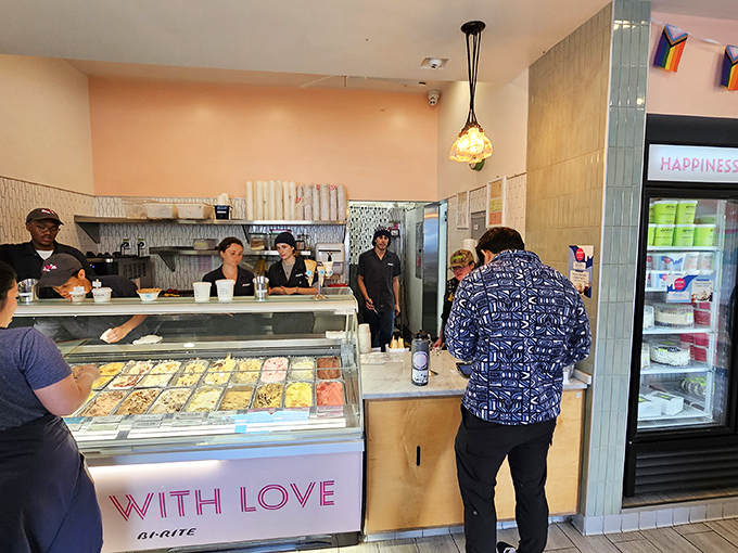 "With Love" isn't just a slogan – it's the secret ingredient. Staff serve up scoops with the care of artists presenting their masterpieces.