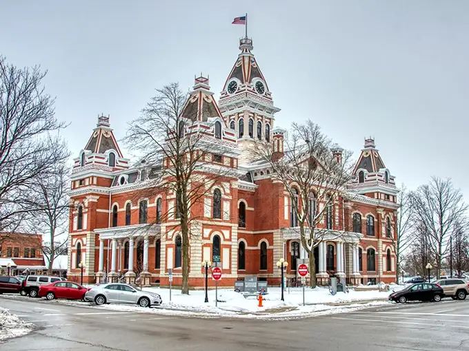 Winter transforms the courthouse into a holiday card come to life, no Photoshop needed. Just add hot chocolate and nostalgia.