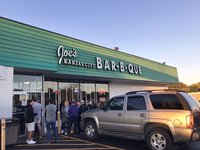 The line forms early and stays late—a testament to food worth waiting for. In Kansas City, this isn't just dinner; it's a pilgrimage.