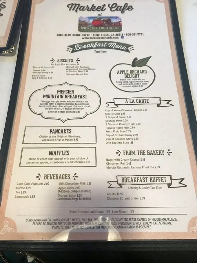 Breakfast decisions have never been this delightful. The Market Café menu tempts with apple-infused specialties and hearty mountain fare that'll fuel your orchard adventures.