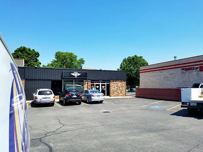 This unassuming brick-and-metal exterior hides some of Indiana's most talked-about ribs. Don't judge this BBQ by its cover!