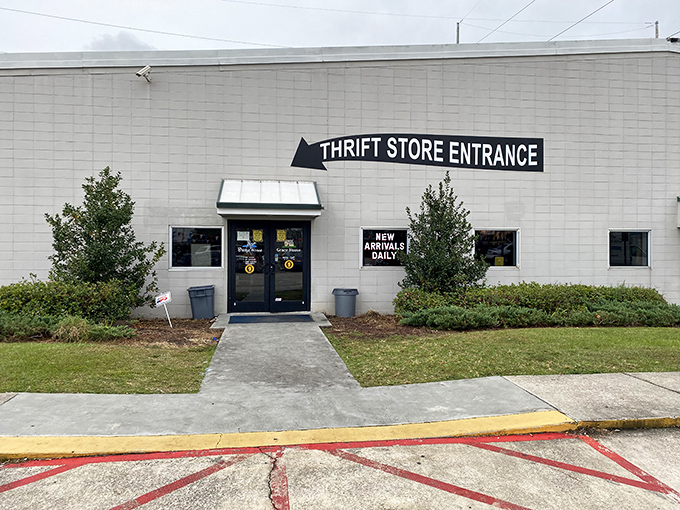 Simple storefront, extraordinary purpose – where your bargain hunting directly supports addiction recovery programs.