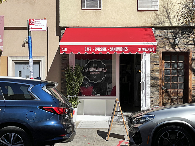 This cozy French corner shop looks like it was plucked straight from a Montmartre side street and dropped into Greenpoint.