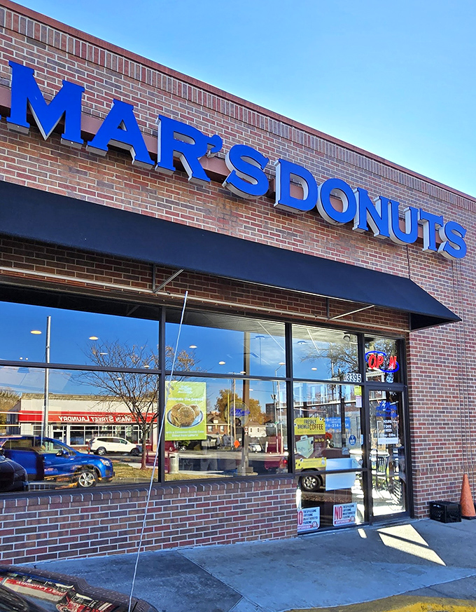 Behind that brick façade and blue awning lies donut paradise. Simple surroundings let these pastry stars truly shine.