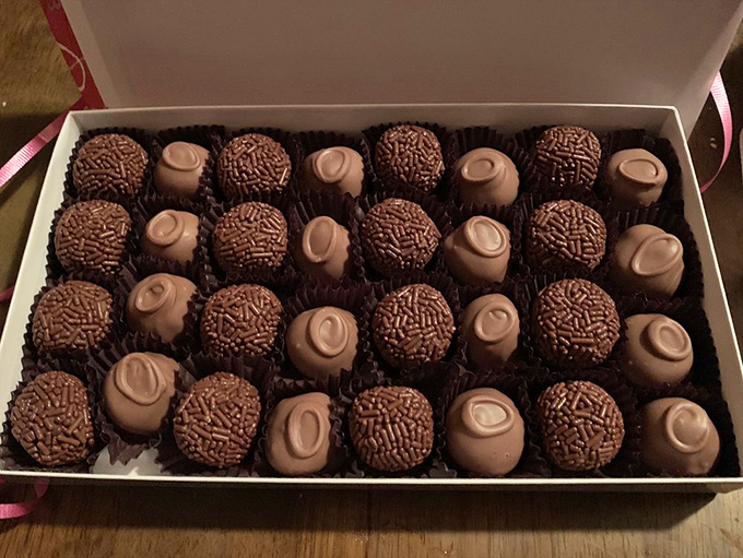 A box of Rheb's assorted chocolates is like a treasure chest where every single piece is the jackpot. No map needed—just follow your bliss.