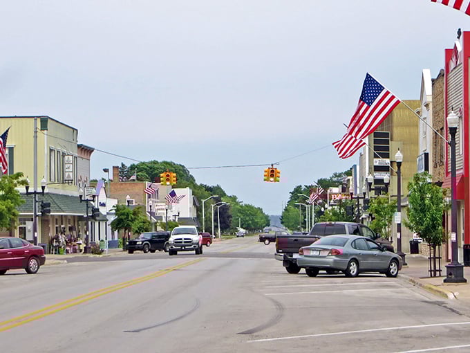 Downtown Gladstone offers that perfect small-town main street vibe – where your Social Security check buys both necessities and simple pleasures.