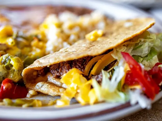 The "Christmas" option (red AND green chile) isn't just festive—it's the culinary equivalent of having your cake and eating it too.