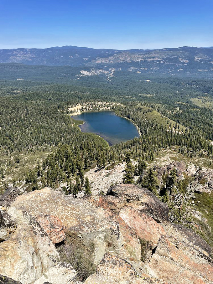 Summit views that make your smartphone camera feel wholly inadequate. This panorama from the peak is California showing off its geological résumé.