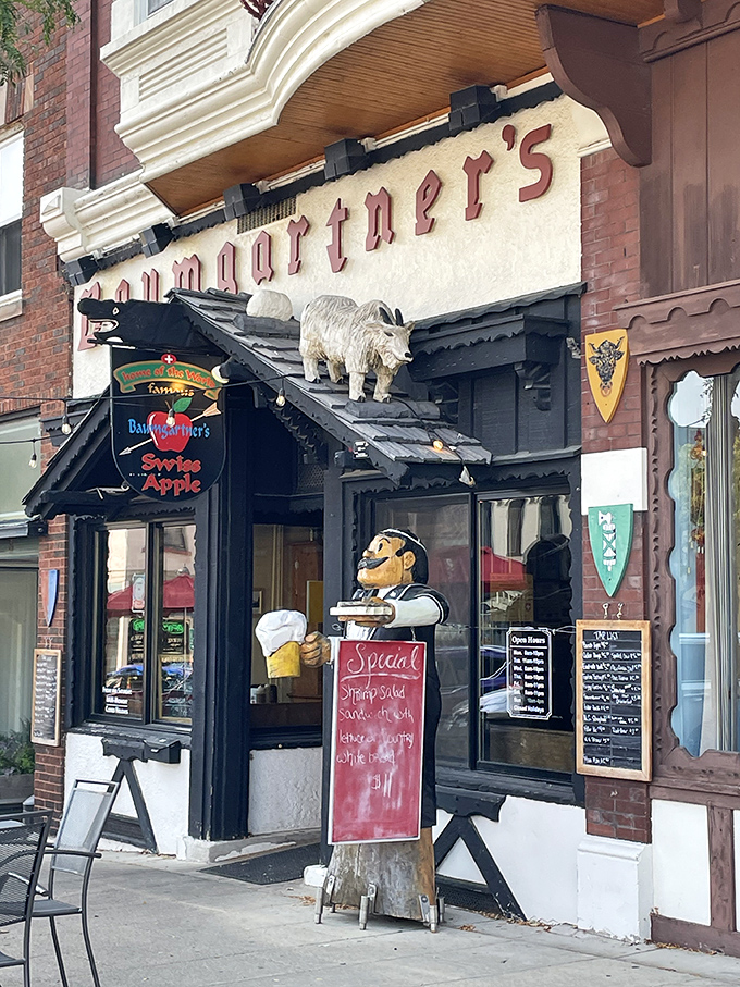 Baumgartner's sign promises "Swiss Apple" – which sounds like either a delicious cheese variety or what Wisconsin calls computers. Either way, I'm intrigued. 