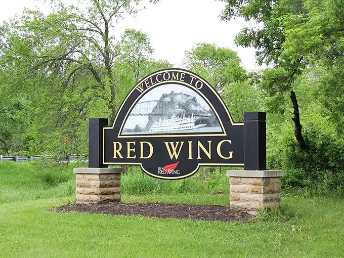 This welcome sign doesn't just mark city limits—it's the threshold between everyday life and that "I should have visited sooner" feeling.