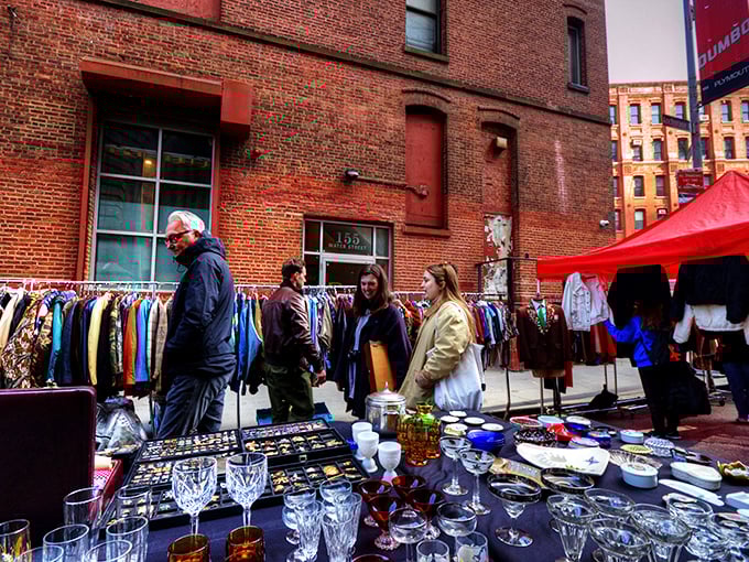 Brooklyn Flea (Brooklyn): Shopping under architectural grandeur! The Manhattan Bridge provides the most impressive ceiling a shopping experience could ask for.