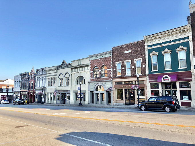 Richmond's classic architecture creates a downtown straight from a nostalgic postcard. Some places just get more beautiful with age!