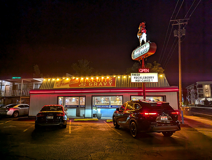 The Capri's iconic rooster doesn't crow—it practically sings opera about their legendary biscuits and gravy. A roadside breakfast symphony awaits.