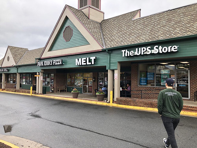 Strip mall exterior hides burger greatness within. Melt's unassuming storefront is the Clark Kent disguise for a Superman-worthy burger experience.