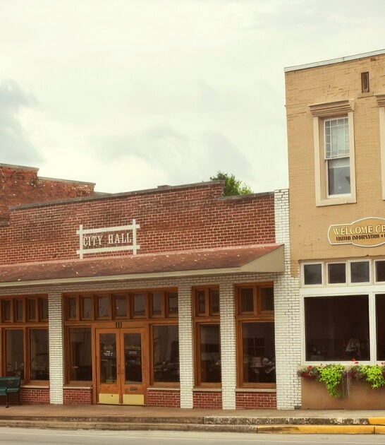 dreamy amish town kentucky ftr