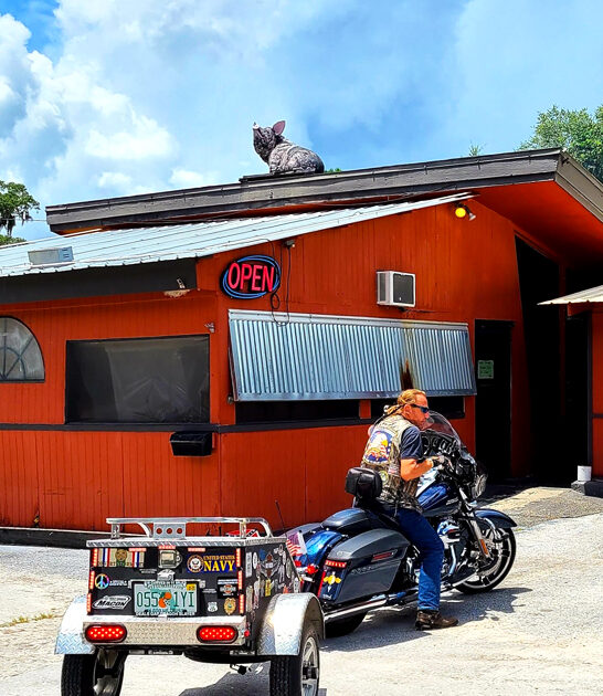 small restaurant florida barbecue ftr