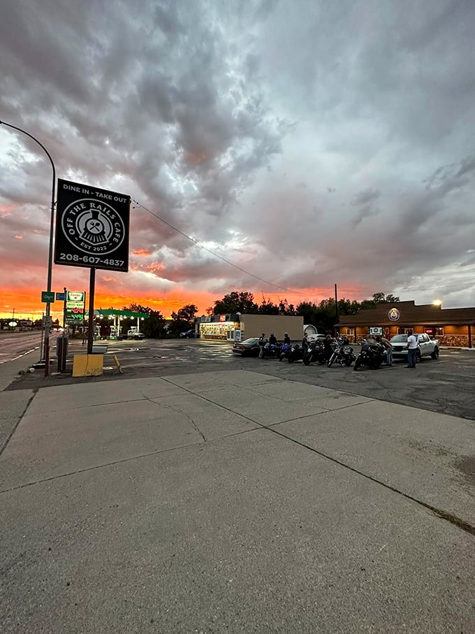The unassuming exterior of Off The Rails Cafe stands like a frontier outpost of flavor, promising culinary adventures.