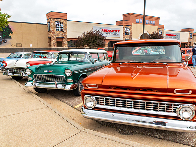 The unassuming storefront of Midwest Dream Car Collection proves that in Kansas, extraordinary treasures often hide behind ordinary facades.