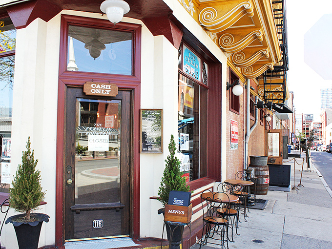 The corner shop with its vintage yellow and brick exterior isn't just serving ice cream—it's preserving a delicious piece of American history in Philadelphia's Old City. 