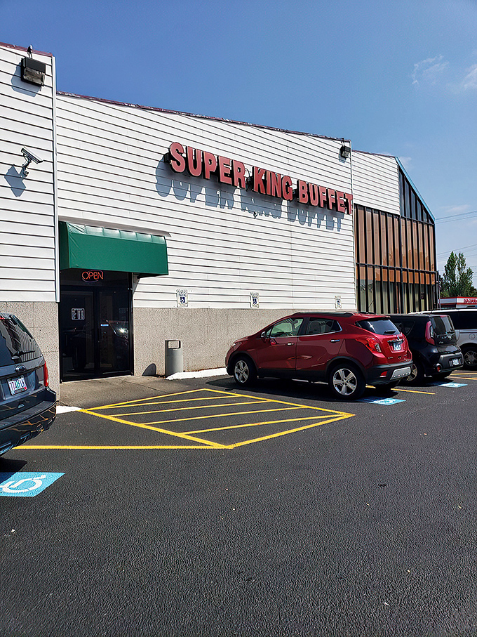 The unassuming exterior of Super King Buffet stands like a culinary fortress, promising treasures within that the modest façade cleverly conceals from passing traffic.