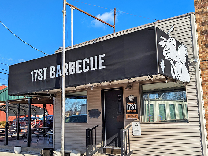 The unassuming exterior of 17th Street Barbecue proves once again that the best BBQ joints don't waste energy on fancy facades when there's meat to be smoked.