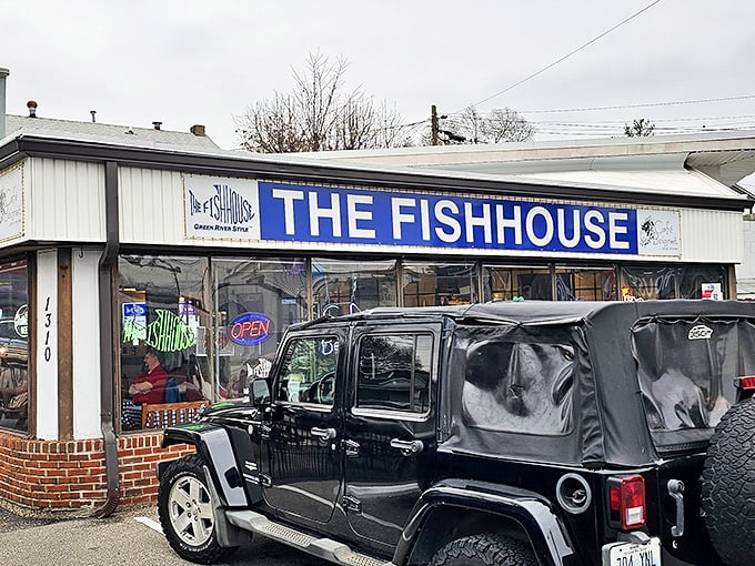 The blue sign beckons like a lighthouse for the seafood-starved. No fancy architecture needed when what's inside is this good.