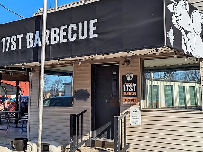 No flashy neon needed here! The unassuming exterior of 17th Street Barbecue proves that true barbecue legends don't need to dress up to impress.