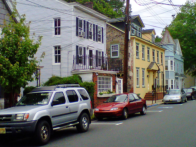 Brick-fronted buildings line Lambertville's historic streets, where every façade tells a story and window shopping becomes an adventure in time travel. 