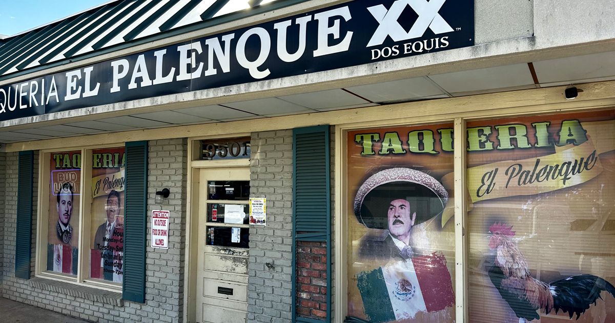 The unassuming exterior of El Palenque proves once again that culinary treasures often hide behind the most modest facades. Teal shutters and all.