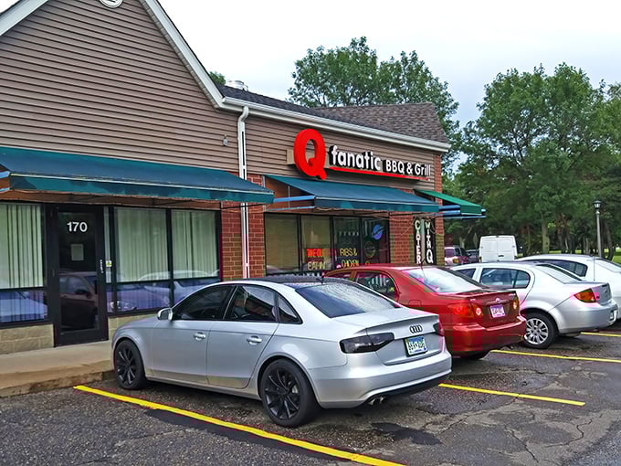 1. this down home restaurant in minnesota serves up the best barbecue you’ll evStrip mall treasure hunting at its finest. Q Fanatic's unassuming exterior houses barbecue magic that would make even the most dedicated food pilgrim weep with joy.er taste