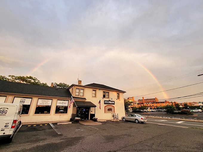 Mother Nature herself endorses this barbecue joint with a perfect rainbow – the pot of gold is definitely inside.