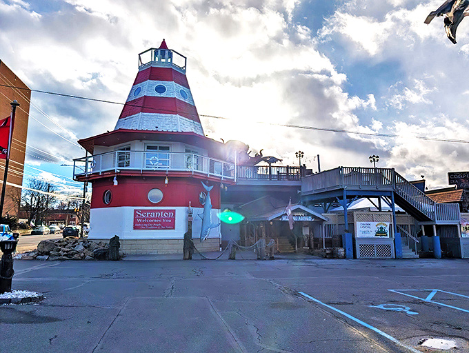 The iconic lighthouse exterior of Cooper's isn't just for show—it's a beacon calling hungry seafood lovers from across Pennsylvania to dock their appetites.