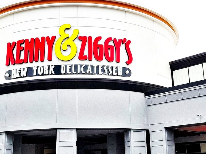 Like finding a Broadway theater in the middle of Texas, Kenny & Ziggy's distinctive curved façade boldly announces its New York deli credentials with no apologies.
