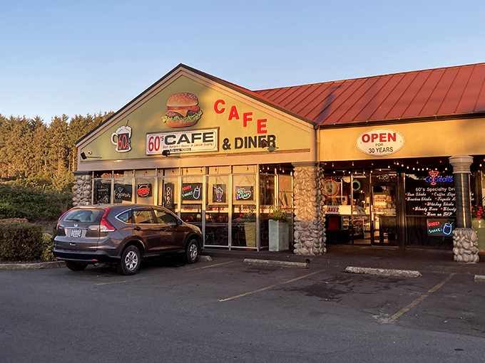 The giant burger on the facade isn't just decoration—it's a promise. This Route 66-inspired oasis beckons hungry travelers with retro charm.