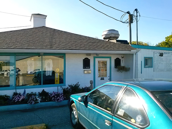 The turquoise trim on Dee's 50's Place Diner isn't just a design choice—it's a beacon calling hungry travelers home to Barberton's time capsule of comfort food