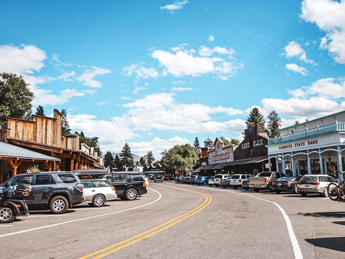 It’s not just the cowboy hats – Winthrop’s wooden boardwalks and vintage signs give it a timeless appeal.