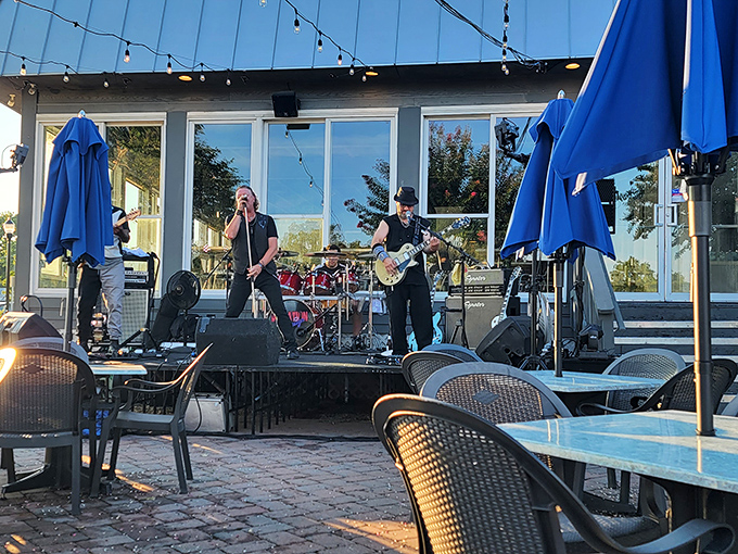 Live music on the patio adds the perfect soundtrack to your meal—because great food deserves its own backing band.
